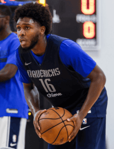 The 13 Shortest Current NBA Players - HoopSong